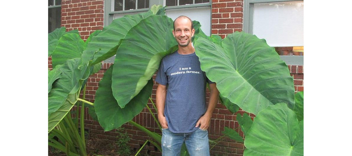 September 25: Spotlight - Modern Farmer