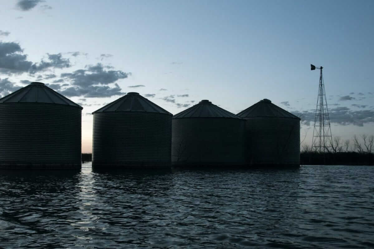 Hell in High Water: The Story of Devils Lake, North Dakota - Modern Farmer