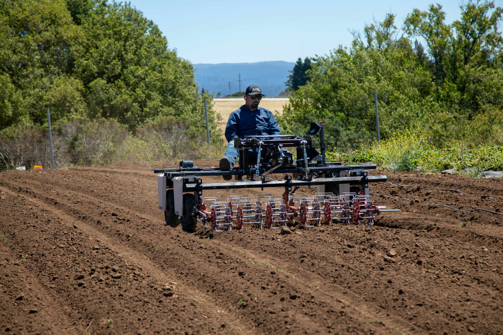 Electric Tractors are Rolling Out in the Field. Here's What That Could ...